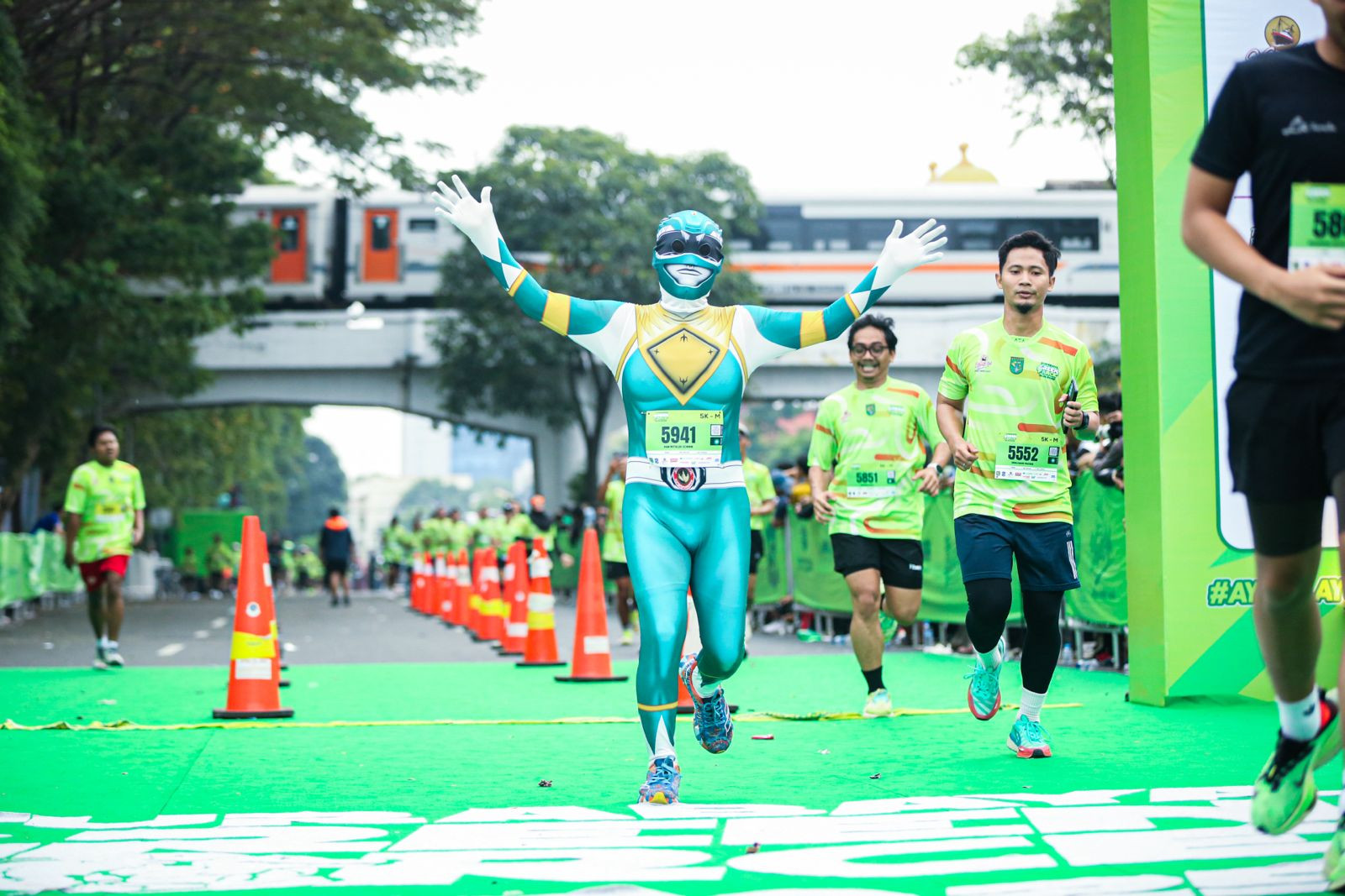 Berbagi Keceriaan di GFR 2025 dengan Kostum Lucu, Ada Power Rangers ...